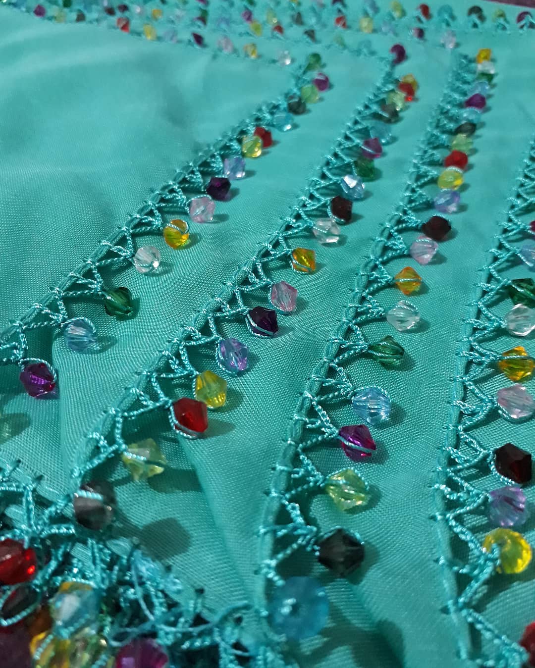 50+ Farklı Renk Renk Boncuklu Oya Modelleri 2026 - El İşi Hobiler